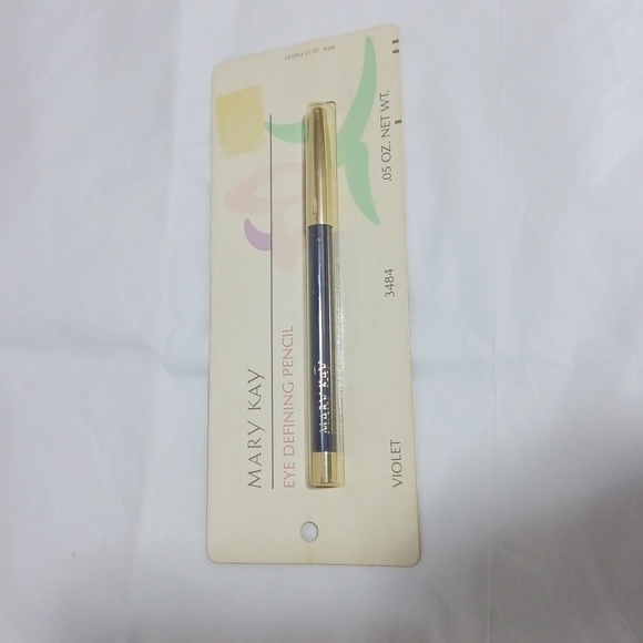Mary Kay | Makeup | Mary Kay Eye Defining Pencil In A Beautiful Violet ...